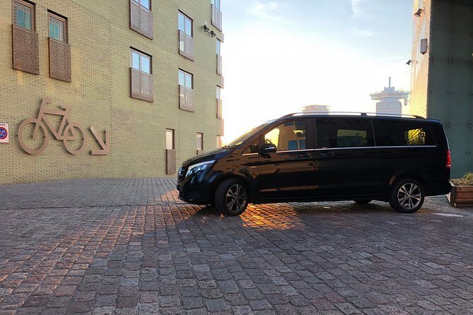 1-15 persons Taxi or Bus Transfer Amsterdam in Amsterdam City - Real User Insights from Reviews