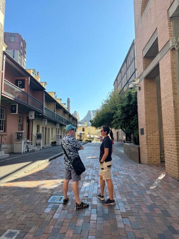 1/2 day Sydney Sightseeing and Bondi Beach Tour - Key Points