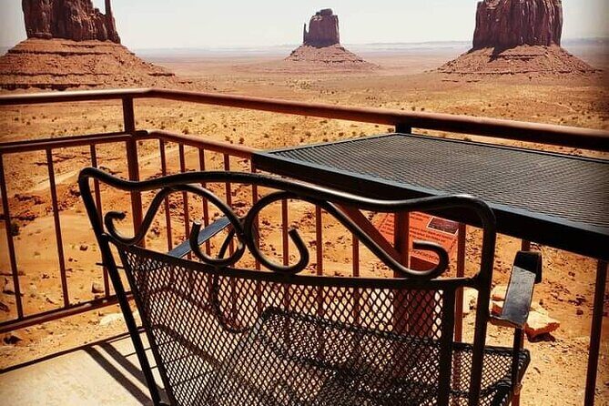 1.5 Hour Jeep Tour in Monument Valley - Key Points