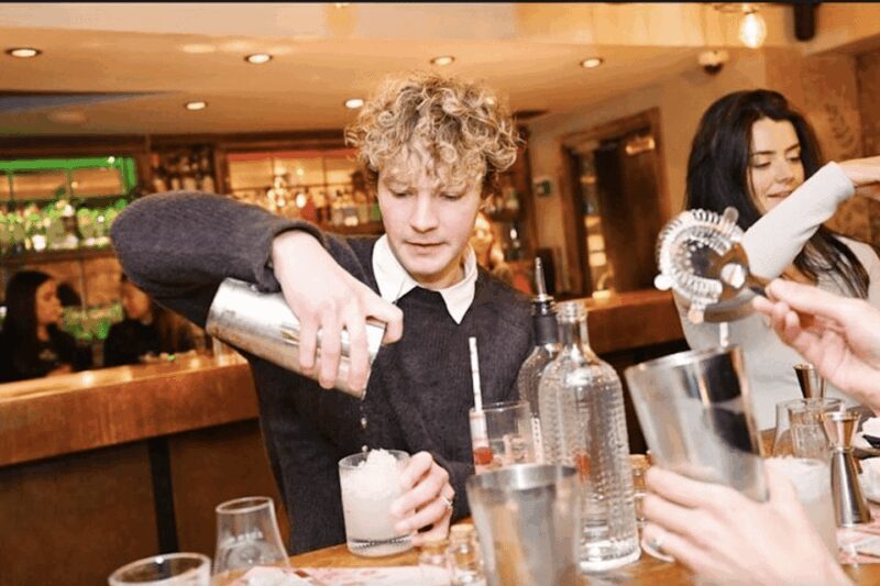 #1 Benidorm Club Crawl with Free Drinks & VIP Entry - FAQ