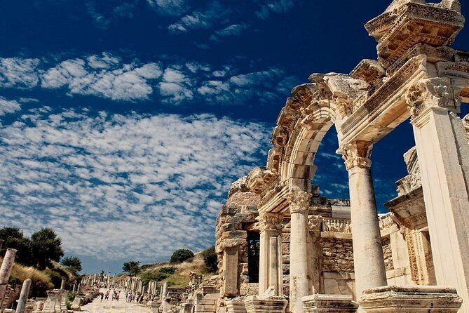 1 Day Ancient City Ephesus and House Virgin Mary Trip from Bodrum - What the Tour Gets Right