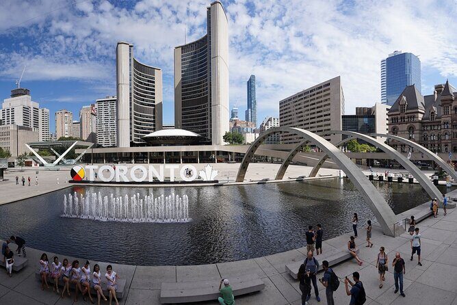 1 Day City Sightseeing Tour at Toronto City - Introduction