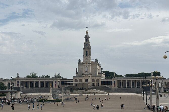 1 - Day Tour, Small Groups - Fatima, Nazareth, Battle, Obidos - An In-Depth Look at the Itinerary