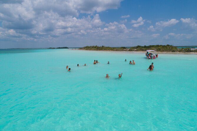 1-Day Tour to Bacalar with Kayaking, Marmol Beach Club and Cenote - Who Will Love It?