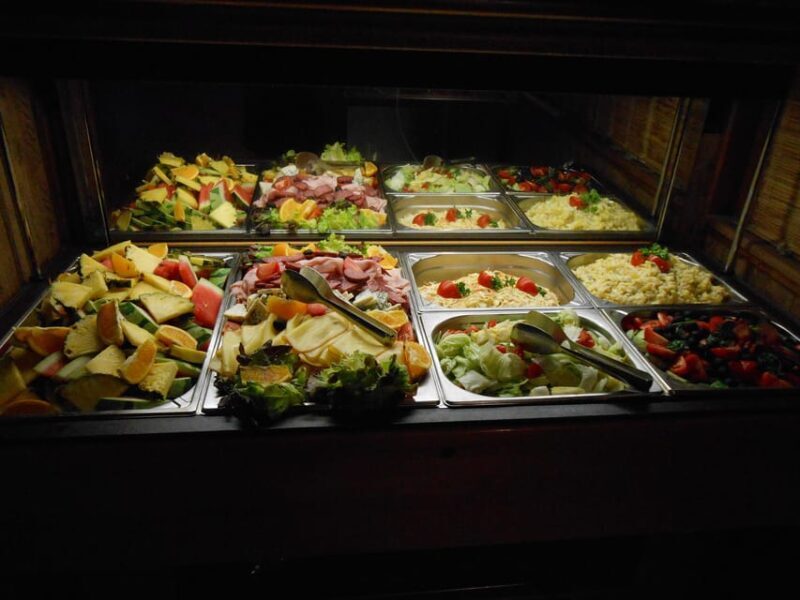 1-hour cruise with drinks included - Key Points