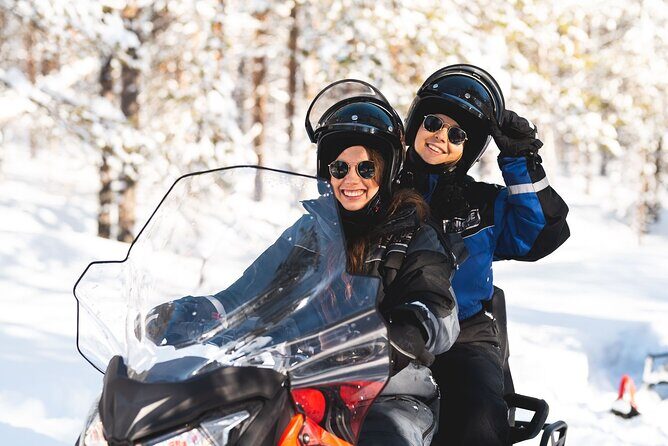 1 Hour Easy Snowmobile Safari in Levi - What to Expect from the 1 Hour Easy Snowmobile Safari