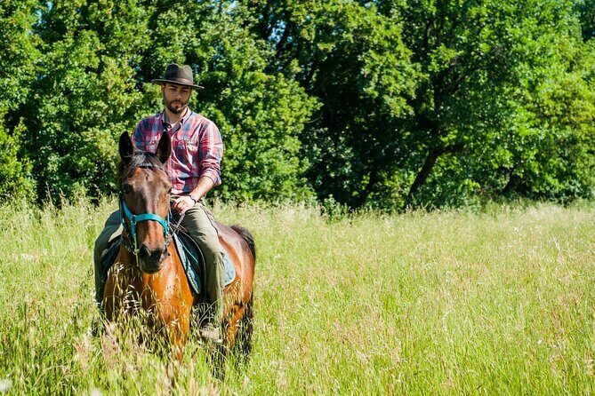 1 hour horseback ride in Valgraziosa Pisa - What to Expect from the Tour