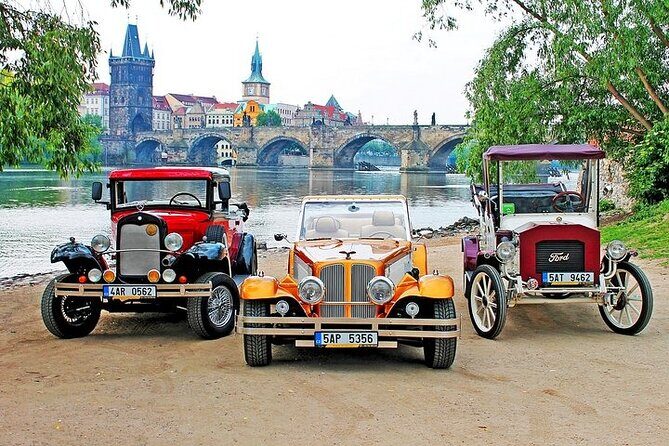 1 hour Old timer Convertible Prague Sightseeing Tour - What to Expect from This Vintage Prague Experience