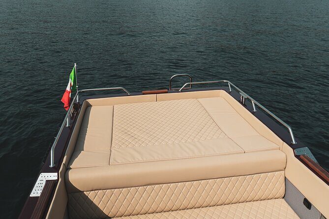 1 hour Private Boat Tour - Key Points