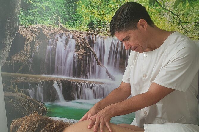 1 Hour Private Chiromassage Session in Seville - Why You Should Consider This Experience