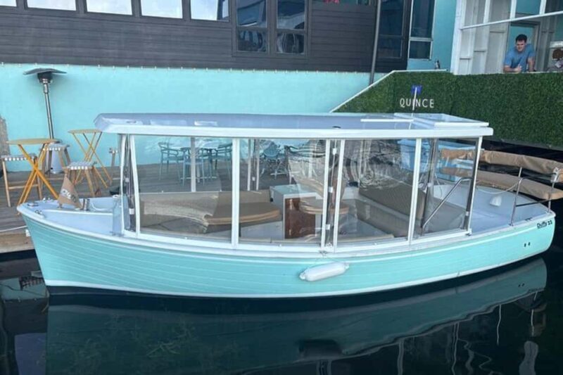 1 Hour Private Electric Duffy Cruise on Lake Austin - Key Points