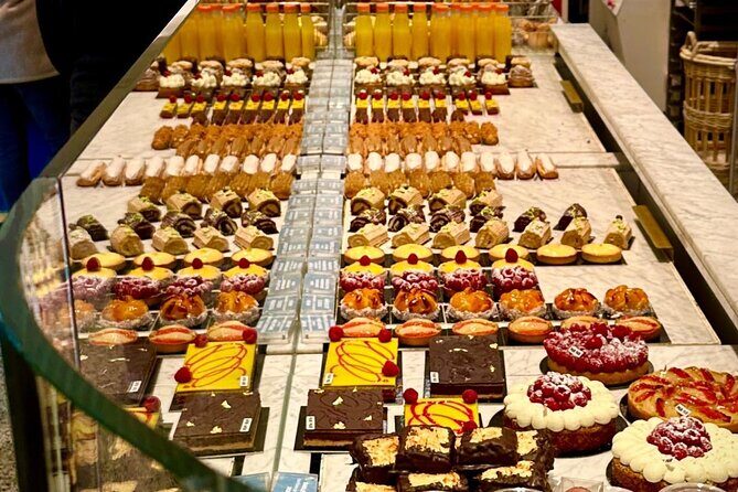 #1 Paris Chocolate and Pastry Food Tasting Tour - An In-Depth Look at the Tour Experience