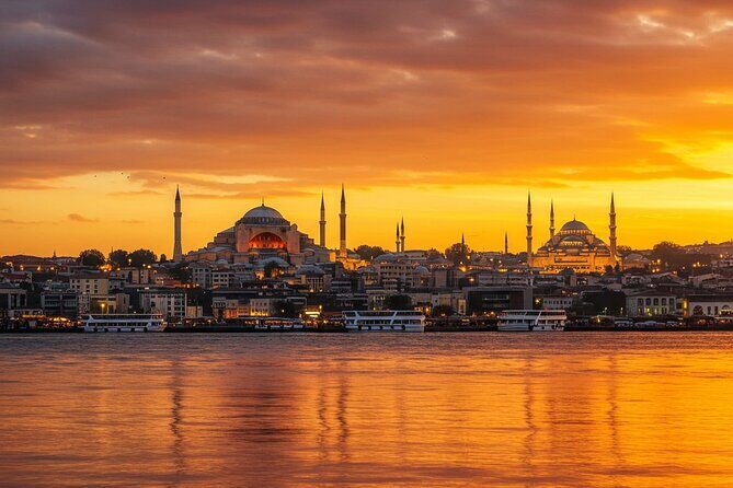 1 Perfect Day in Istanbul Private Guided Tour of the Citys Icons - The Itinerary Breakdown: A Full Day of Istanbul’s Best