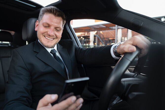 1 to 8 People Private Transfer from Dublin Airport to City Centre - Who Would Benefit Most from This Service?  