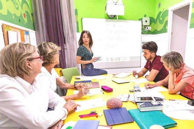 1 week intensive Spanish course + conversation workshop - FAQs