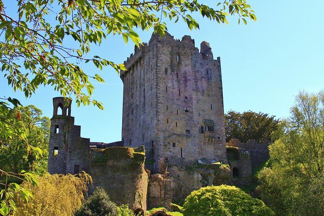 10-Day Ultimate Small-Group Tour of Ireland from Dublin - Exploring the Itinerary in Detail