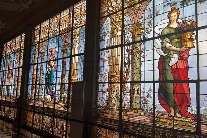 100% private tour in Chapultepec Castle & around (with transport) - FAQ