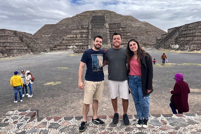 100% Private Tour in Teotihuacán Pyramids from Mexico City - Exploring the Pyramids and Main Monuments