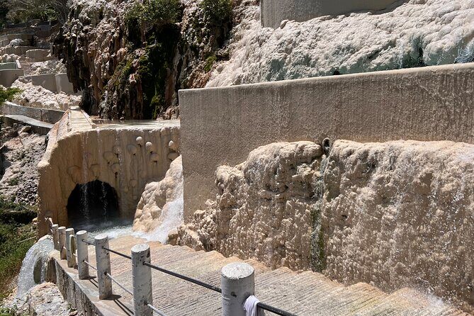 100% private tour to hotsprings Tolantongo from Mexico city - Who Should Book This Tour?