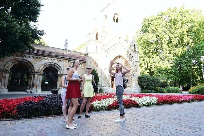 101 things in Budapest - Full Day Tour with Lunch & Metro Pass - A Complete Day in Budapest: The 101 Things Tour