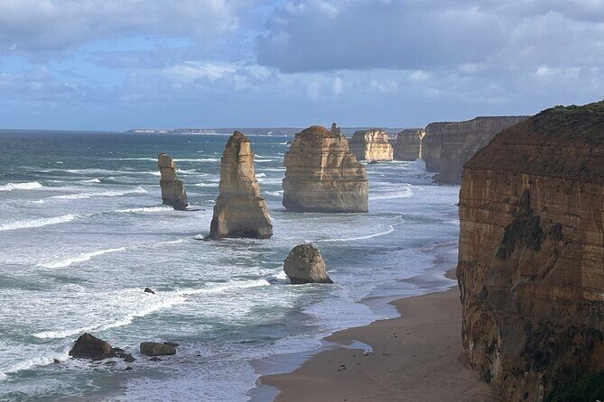 12 Apostles,Great Ocean Road Tour - hotel PICKUP & free entries - Analyzing the Value
