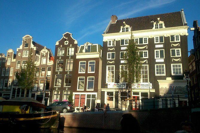 1,5 hours Amsterdam Rickshaw Tour - Who Should Consider This Tour?