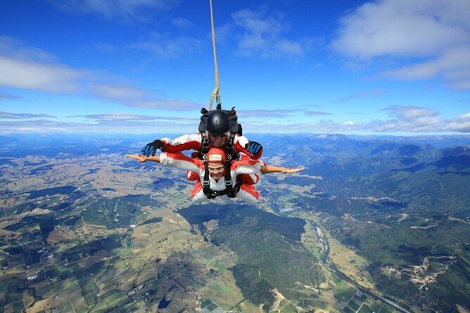 18,000ft Tandem Skydive over Abel Tasman - FAQ