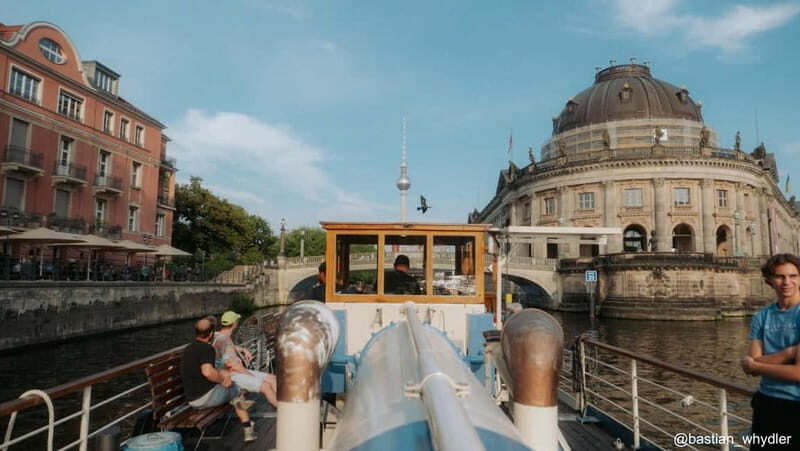 1h Berlin-Cruise with 140 year old electrified steamship - The Itinerary: What You Can Expect