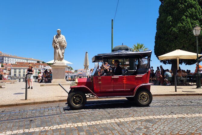1h Classic Tuk Lisbon: One Hour of History & Charm - Who Will Love This Tour?