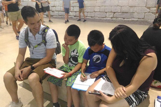 1h30 - Louvre Highlights optional 'families with kids' - Eng/Esp - What to Expect from the Louvre Highlights Tour