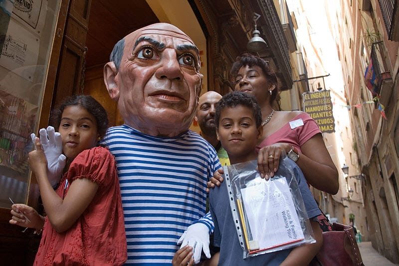 2.5-Hour Kids & Family Walking Tour in English - The Sum Up