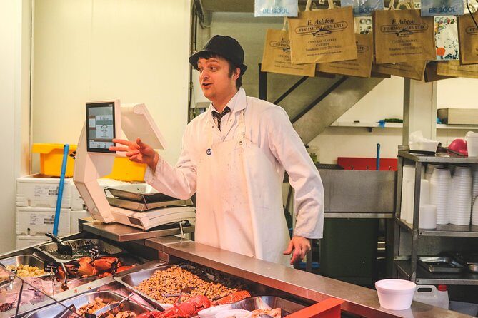 2.5 hour Walking and Tasting Tour in Cardiff - Exploring the Itinerary