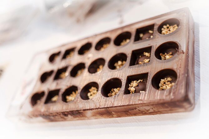 2.5h Belgian Chocolate Pralines Workshop in Brussels - A Hands-On Belgian Chocolate Experience in Brussels: The 2.5-Hour Praline Workshop