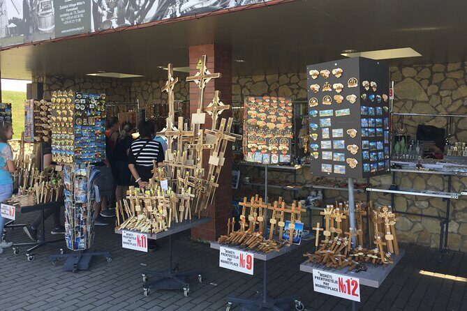 2 countries! Hill of Crosses, Rundale Palace and Bauska castle - Authentic Experiences from Travelers