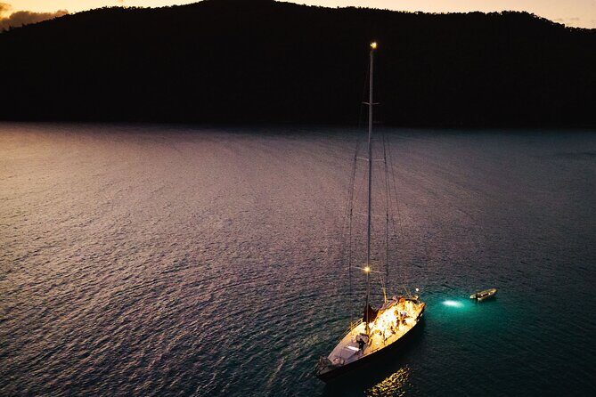 2 Day & 2 Night Whitsunday Islands Sailing Adventure on Condor - Who Should Consider This Tour?