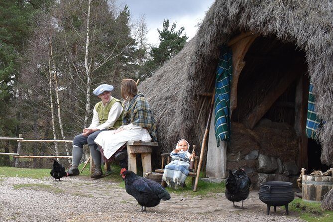 2-Day Outlander Experience Small Group Tour from Edinburgh - Transportation and Group Size