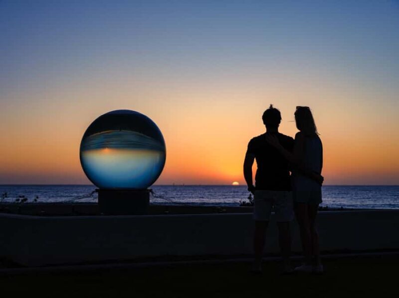 2 Day Pink Lake the Pinnacles & Sand Dunes Coral Coast Tour - Who Is This Tour Best For?