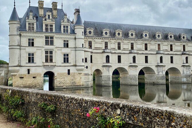 2-day Private Top 6 Loire Castles Live Guided tour from Paris - Pricing and Overall Value