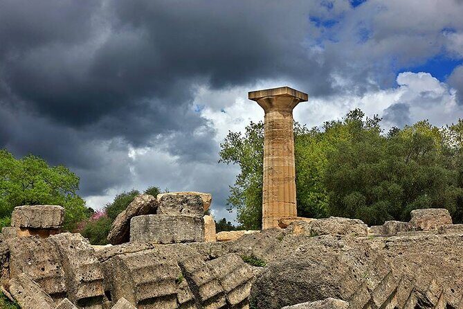 2 Day Private Tour to Amazing Delphi & Meteora - Discover Greece’s Hidden Gems: A 2-Day Private Tour to Delphi & Meteora