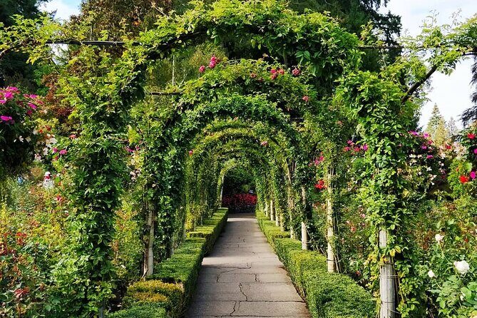 2-Day Victoria Vancouver Island Tour (Chn&Eng) - Frequently Asked Questions