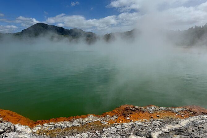 2 Days Private Tour in Tauranga, Rotorua, Taupo from Hamilton - Authentic Insights from Past Reviewers