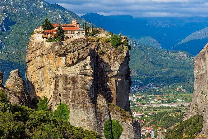 2-days rail trip from Athens to Meteora - A Complete Guide to the 2-Day Rail Trip from Athens to Meteora