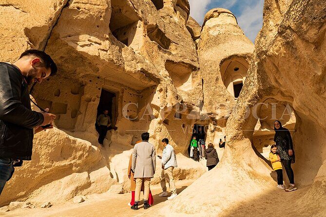 2 Days South (Green tour) and North (Red tour) Cappadocia + Lunch - FAQs