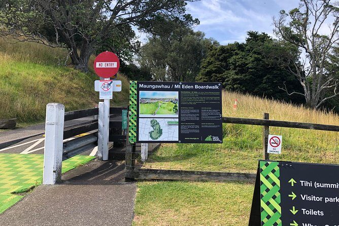 2 Days Tours from Auckland to Rotorua - Detailed Breakdown of the Tour