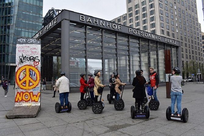 2-H Segway Sightseeing Tour Berlin - Key Points