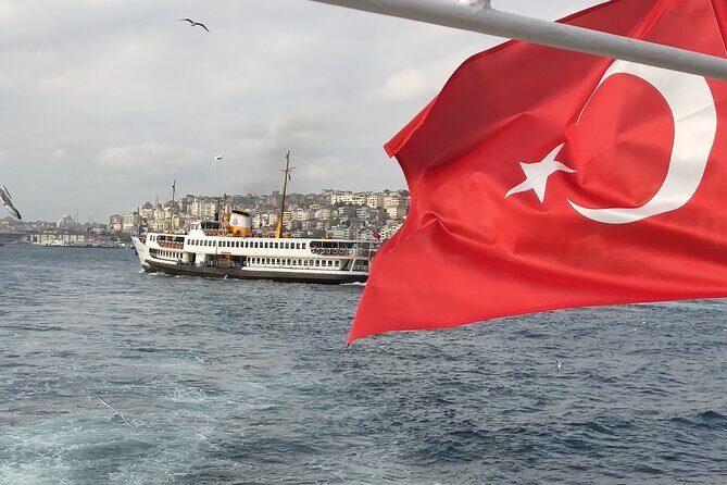 2-Hour Bosphorus Cruise in Istanbul with Guide - Practical Details: What You Should Know Before Booking