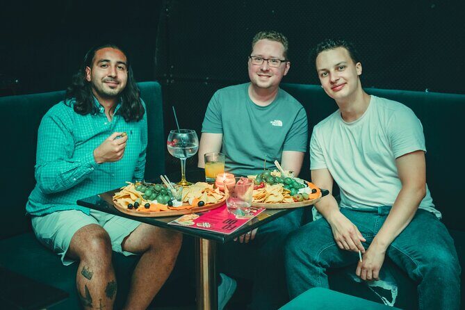 2 Hour Bottomless Brunch Experience with 3 Course Meal And Drinks - Who Will Love This Tour?