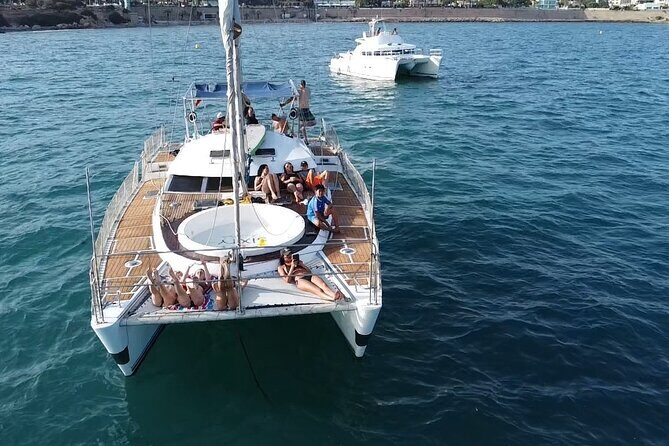 2 Hour Catamaran Tour with Jacuzzi and Sea Bath - Meeting Point and Practical Details