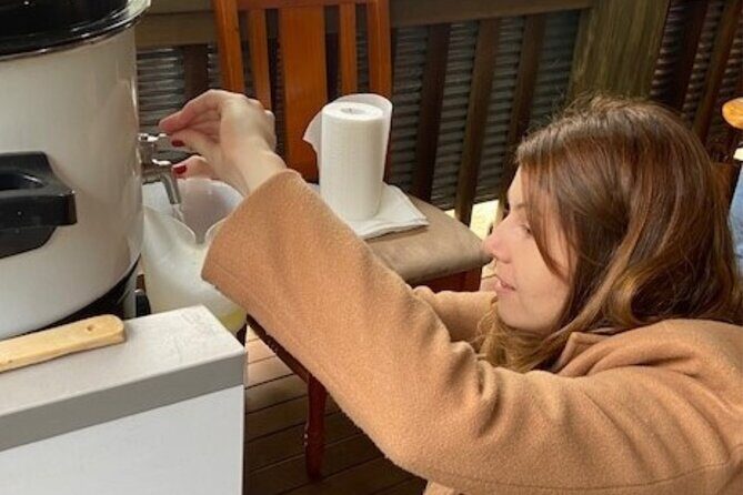 2-Hour Crystal Soy Candle Making Workshop in Tamborine Mountain - Key Points