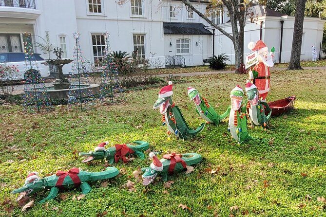 2 Hour December Holiday Lights Tour - Who Should Consider This Tour?